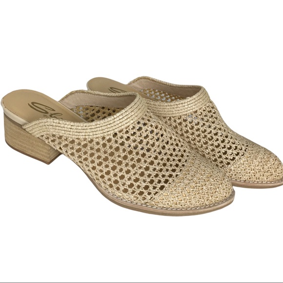 Sbicca | Shoes | Sbicca Cream Woven Raffia Pointed Toe Stacked Heel ...